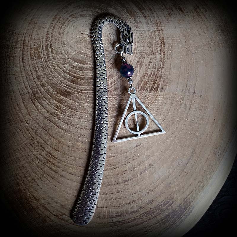 Marque page dragon argenté, relique de la mort et perle agate veine de ...