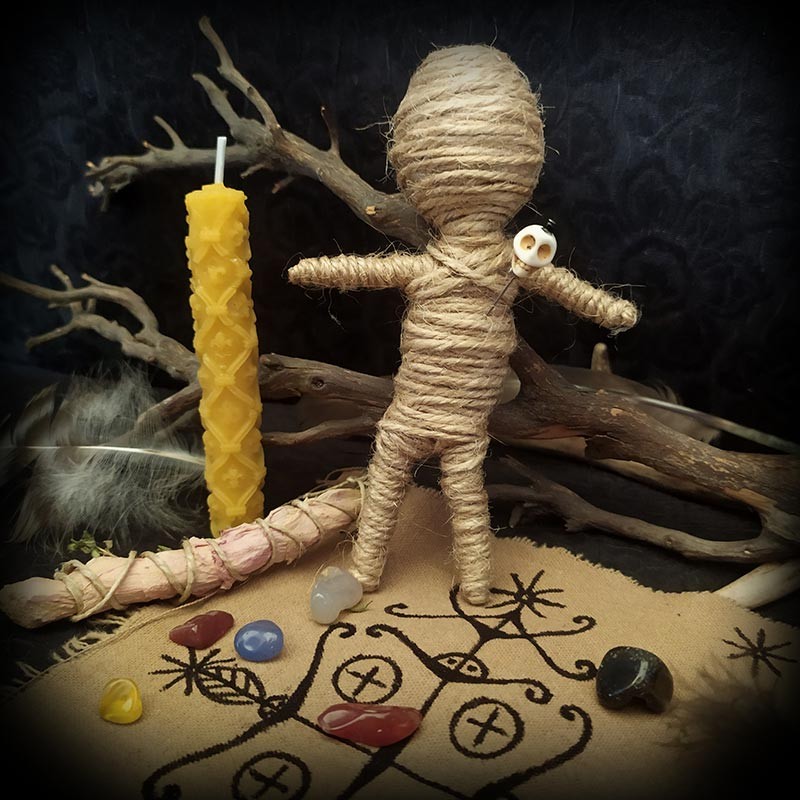 Petit coffret poupée Vaudou, tapis d'incantation Papa Legba